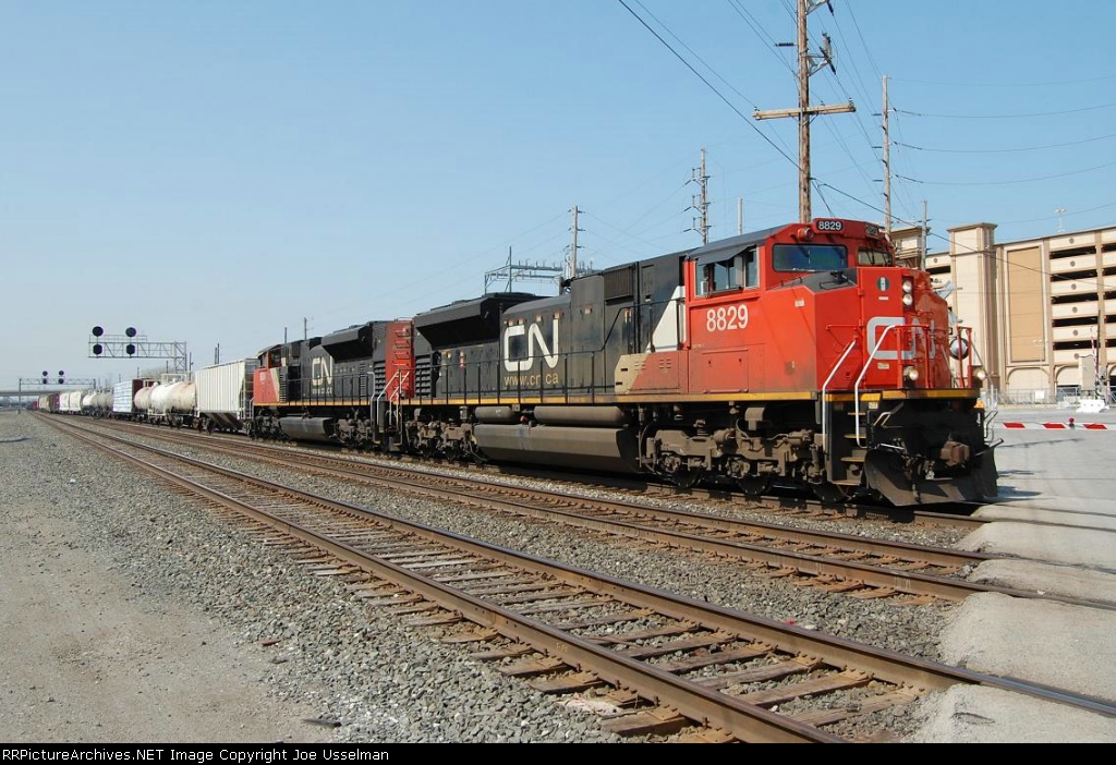 CN 8829